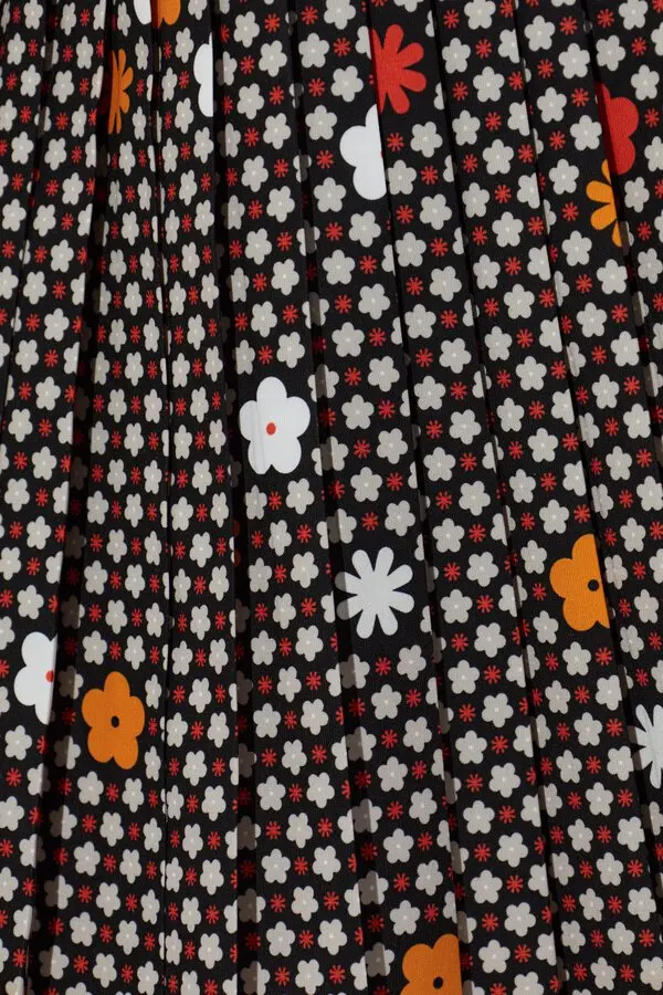 MAISON MARGIELA Floral Pleated Skirt - Black