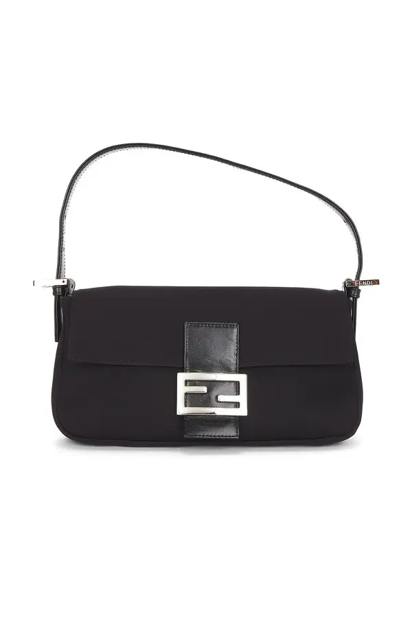 Fendi Baguette Shoulder Bag - Black