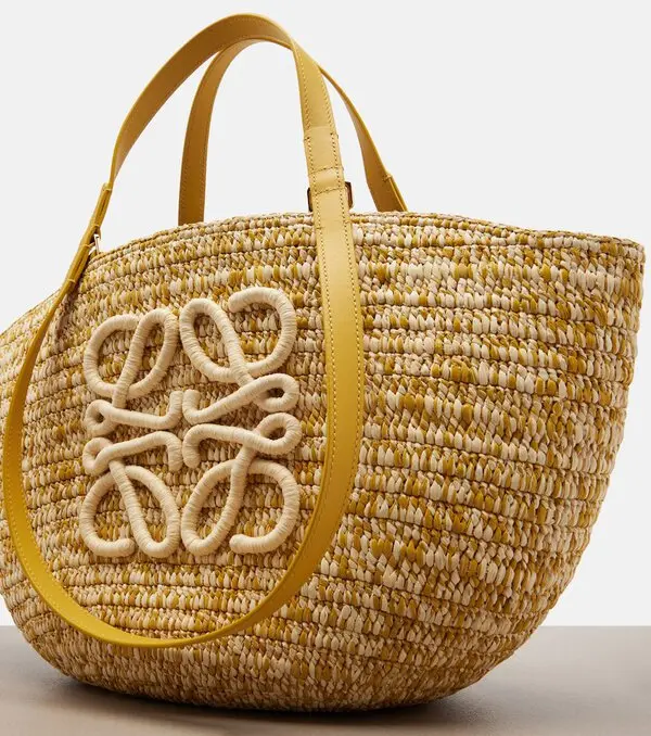 Loewe Paula's Ibiza Eclipse Medium Raffia Basket Bag