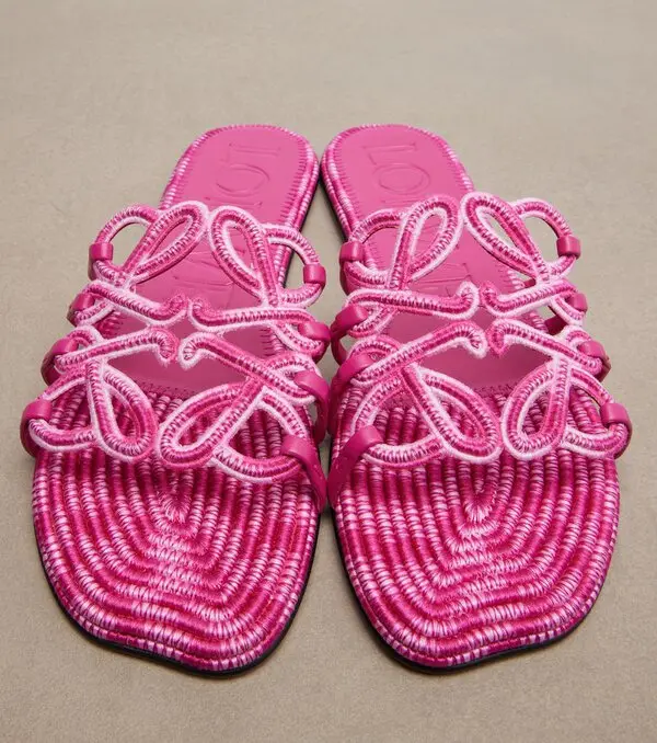 Loewe Anagram Slides - Pink