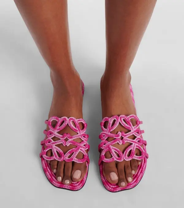 Loewe Anagram Slides - Pink
