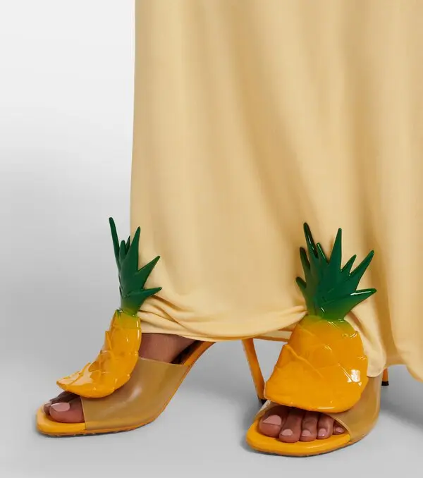 Loewe Paula's Ibiza Petal Mules