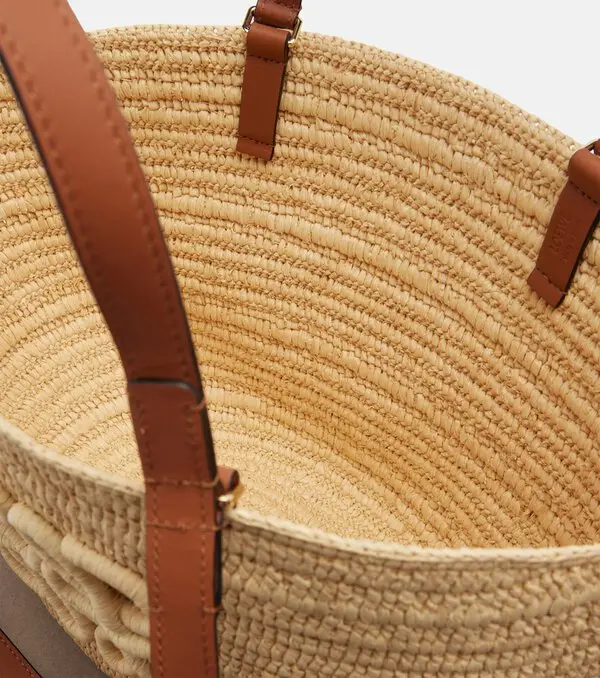 Loewe Eclipse Medium Basket Bag - Beige