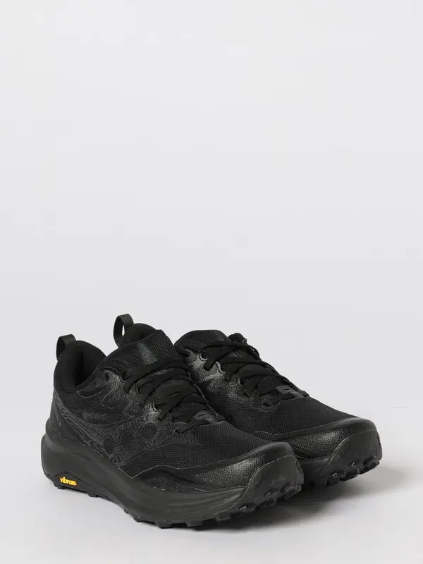 Saucony Peregrine 16 Gtx Gore-tex Sneakers With Vibram Sole