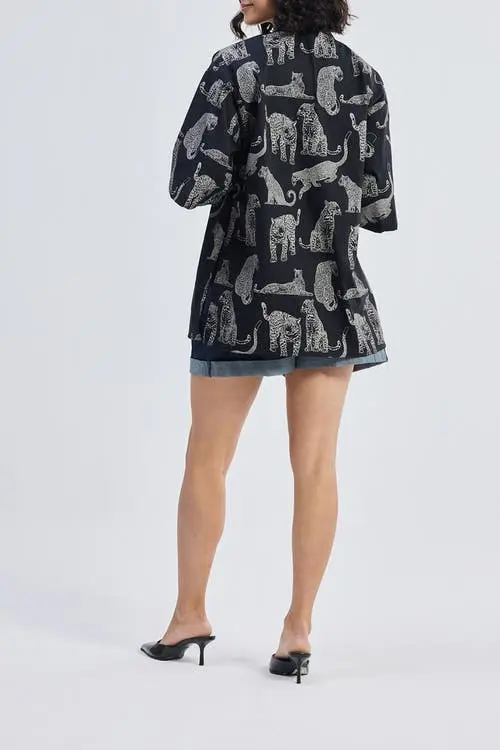 REISTOR Oversized Animal Print Shirt With Front Tie Detail