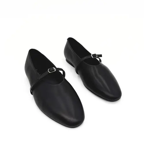 AMIE RAFA Lara Mary Janes - Black