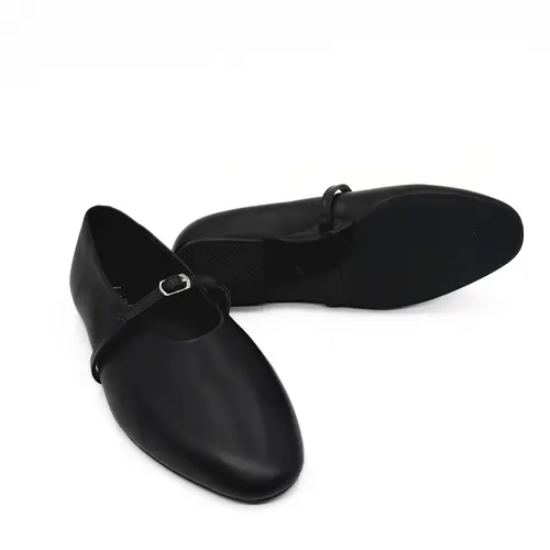 AMIE RAFA Lara Mary Janes - Black