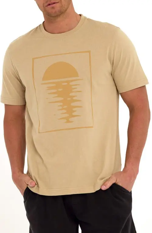 THREADS 4 THOUGHT Soft Wash On The Horizon Graphic T-shirt