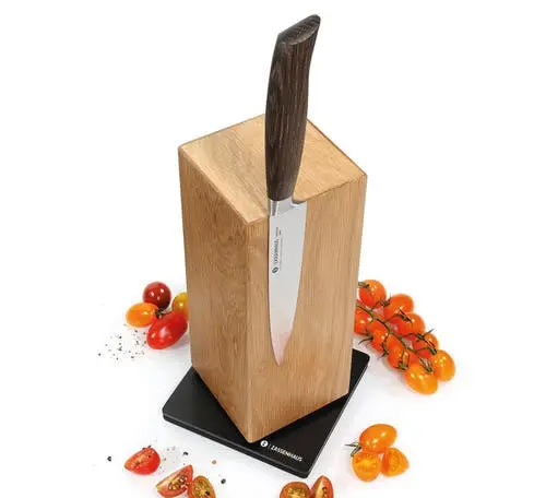 ZASSENHAUS Magnetic Spinning Wood Knife Block For Counter