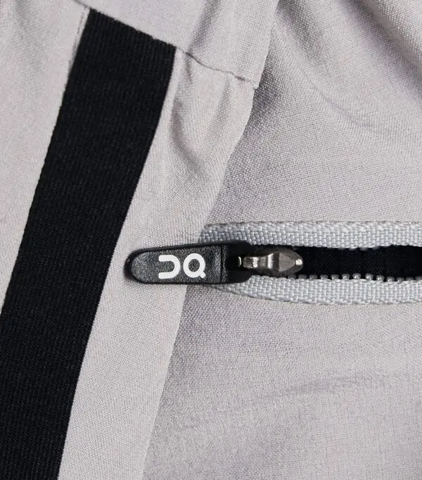 On Train Short - Grey