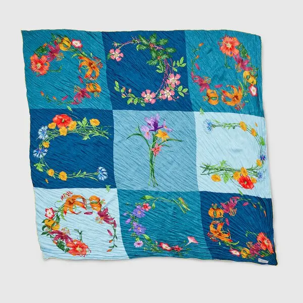 Gucci Printed Silk Shawl Silk - Blue