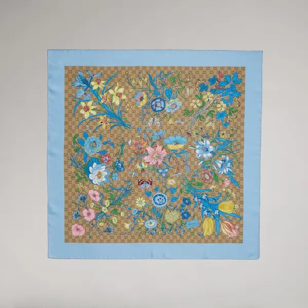 Gucci Printed Gg Silk Twill Carr - Blue
