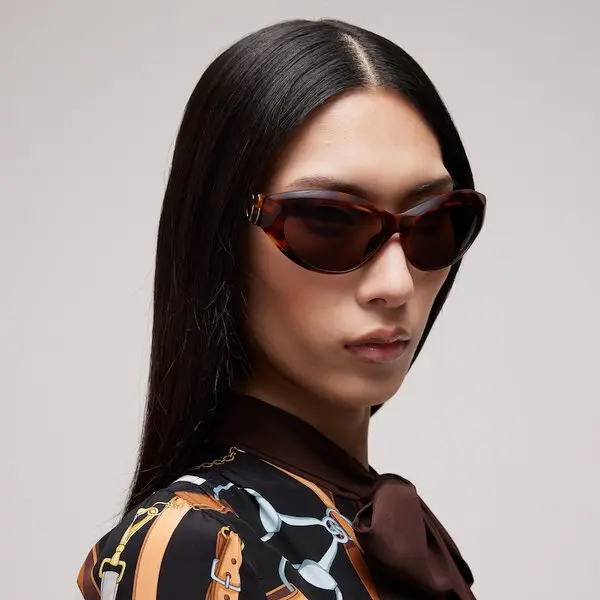 Gucci Cat Eye Sunglasses - Brown