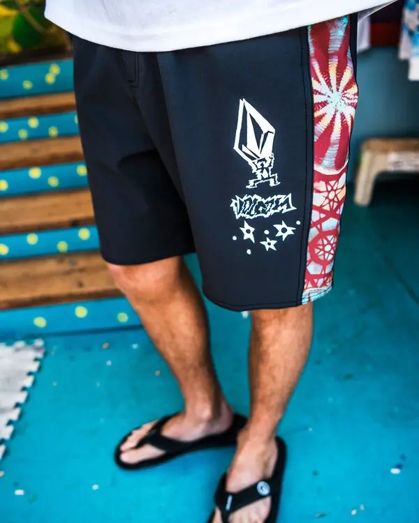 Volcom Star Shields Featured Artist Mod Boardshort - Stealth
