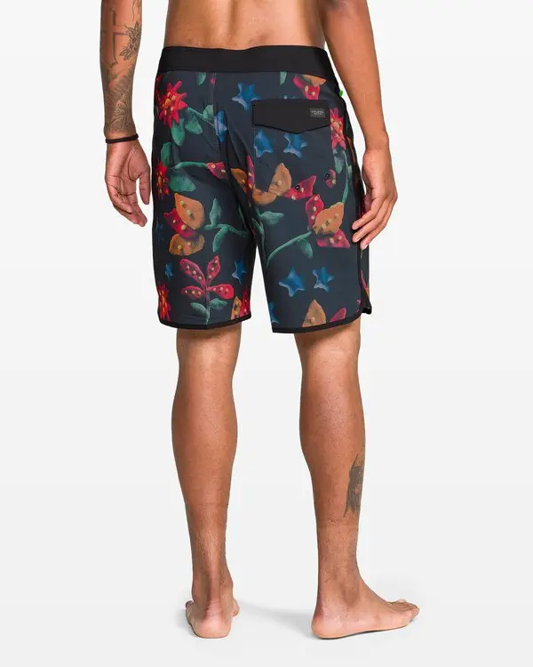 Volcom Infuse Scallop Mod 19" Boardshort - Multi