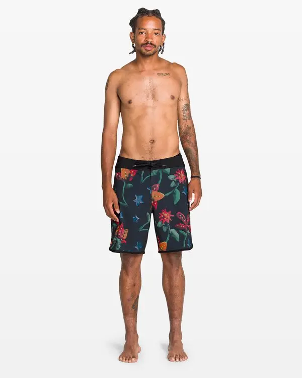 Volcom Infuse Scallop Mod 19" Boardshort - Multi