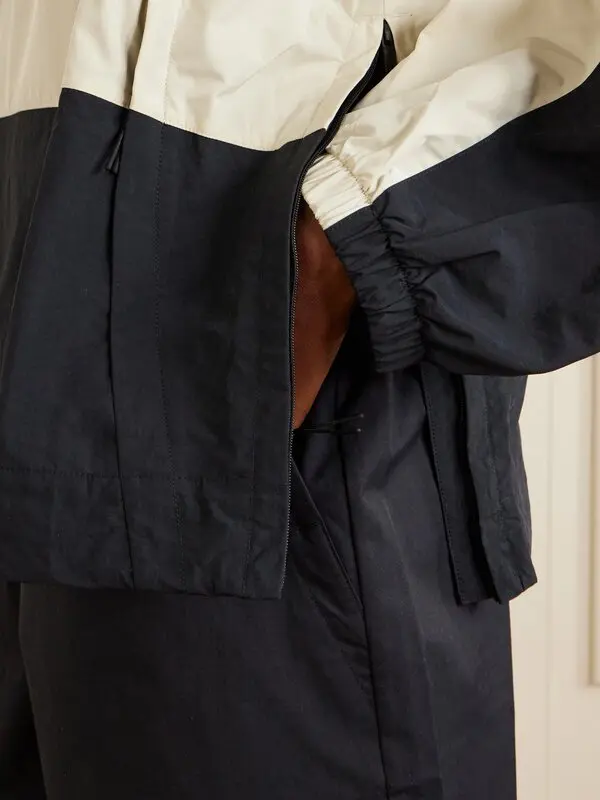 On Hooded Shell Jacket