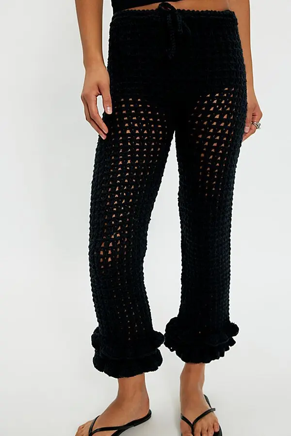 TACH Neptunia Crochet Capris