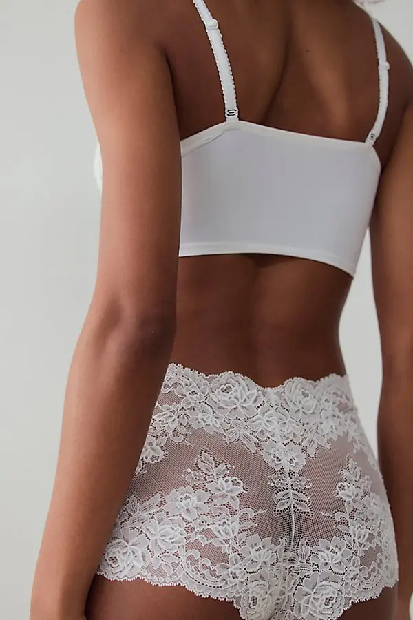 SKARLETT BLUE Captivate Lace Boyshort Undies - White