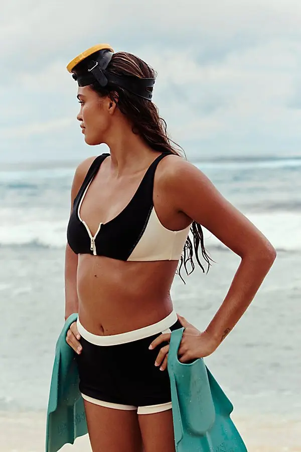 ONEONE Eleanor Terry Surf Top - Black