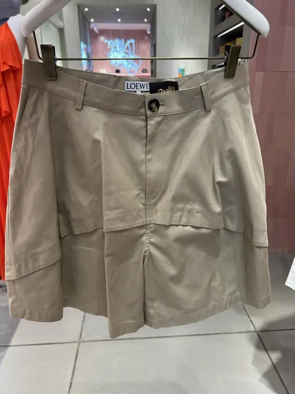Loewe Shorts In Cotton - Beige