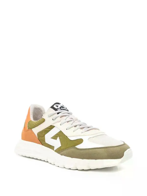 ID.EIGHT Logo Patch Sneakers