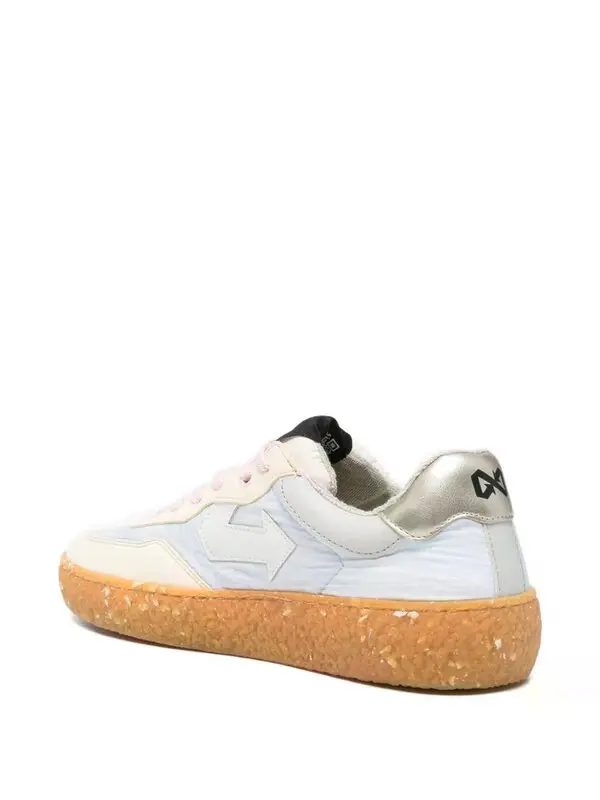 ID.EIGHT Logo-patch Sneakers