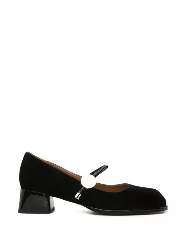 LINDA BAUMANN Button-embellished Pumps