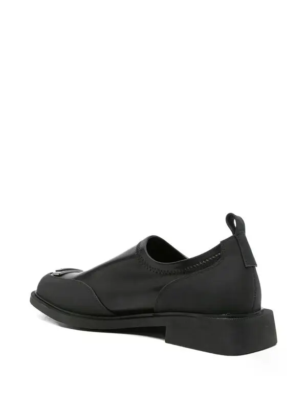 LINDA BAUMANN Square-toe Loafers - Black