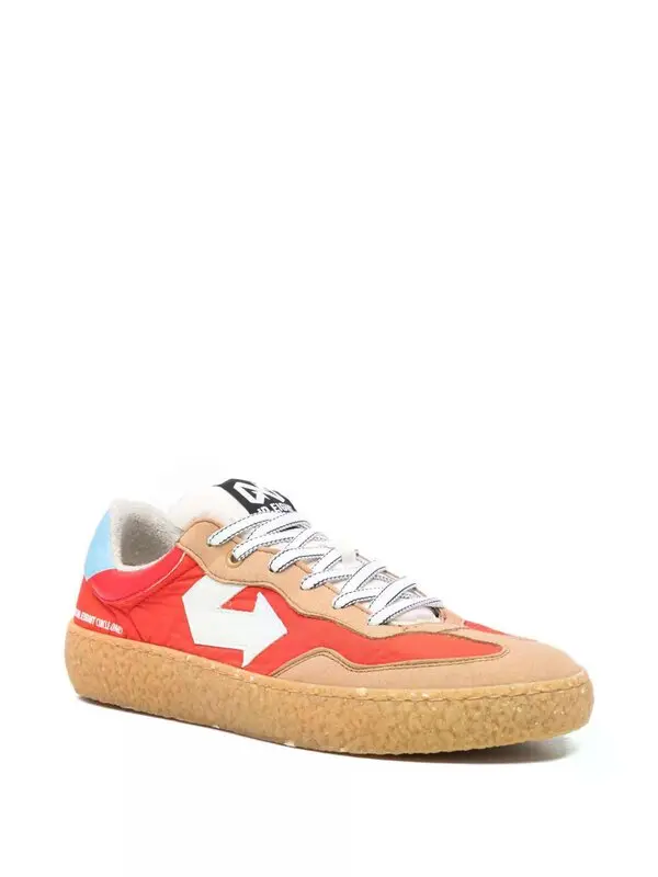 ID.EIGHT Logo-patch Sneakers