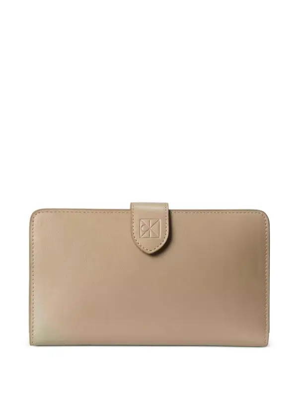 Calvin Klein Rfid Passport Wallet - Neutrals