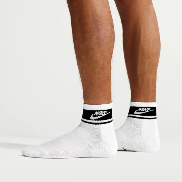 Nike Everyday Elevated Ankle Socks - White