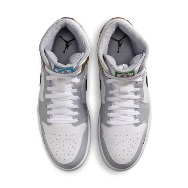 JORDAN 1 Mid Se High Top Sneakers