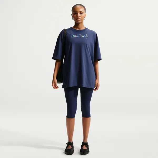 Nike Classic Oversized T-shirt