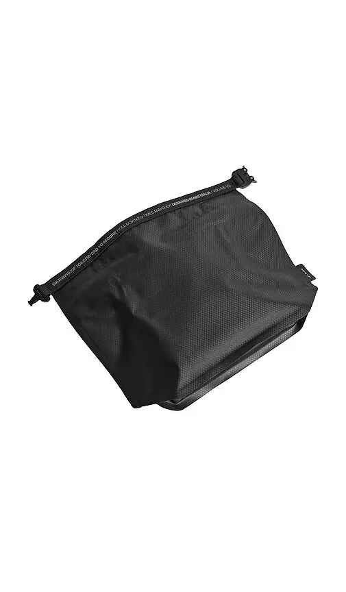 MISTR Toiletries Bag