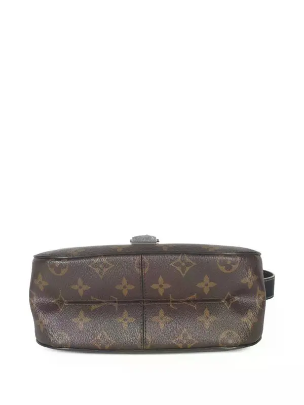 LOUIS VUITTON 2017 Chain It Pm Shoulder Bag - Brown
