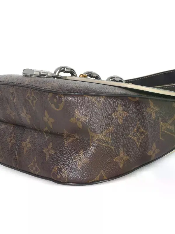 LOUIS VUITTON 2017 Chain It Pm Shoulder Bag - Brown