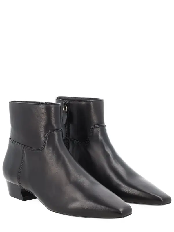 STUART WEITZMAN Stassi Ankle Boots - Black