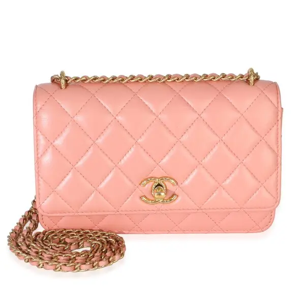 Chanel Iridescent Quilted Lambskin Cc Wallet On Chain - Pink