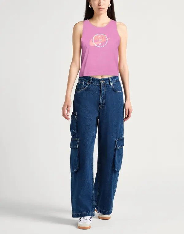 Nike Sleeveless Crewneck Cropped Top