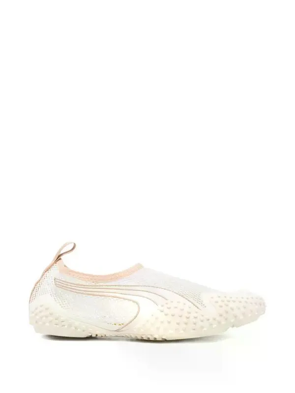 PUMA Mostro Flex Round-toe Sneakers - Neutrals