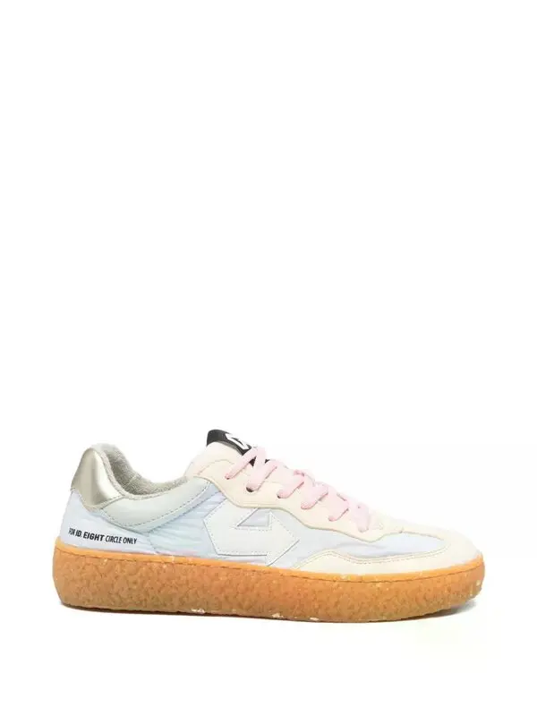 ID.EIGHT Logo-patch Sneakers