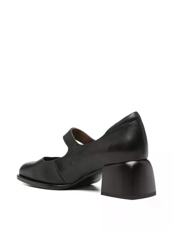 LINDA BAUMANN Square-toe Pumps - Black