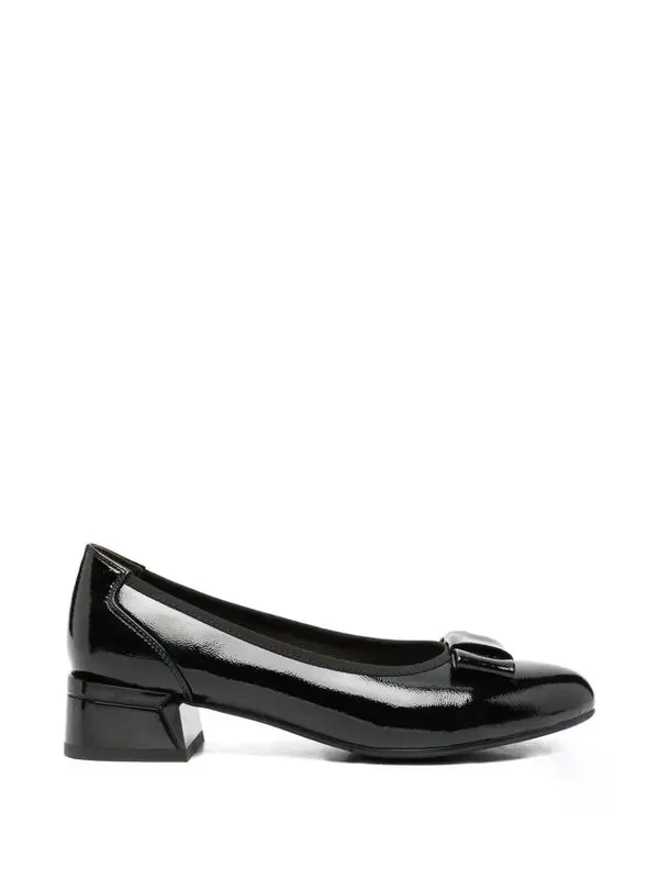 LINDA BAUMANN Bow-detail Patent-leather Pumps