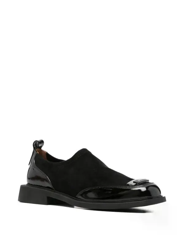 LINDA BAUMANN Patent-paneled Plaque-detail Loafers - Black