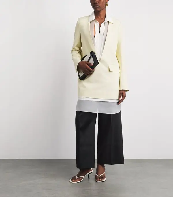 VORANIDA Pleated Wide-leg Trousers
