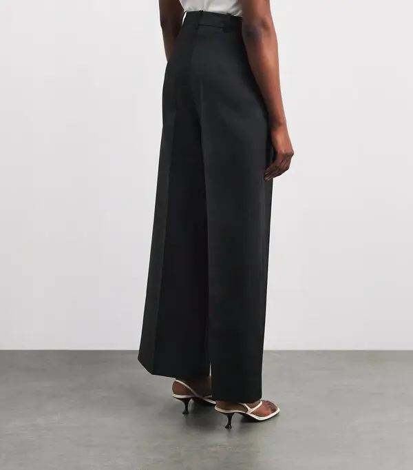 VORANIDA Pleated Wide-leg Trousers