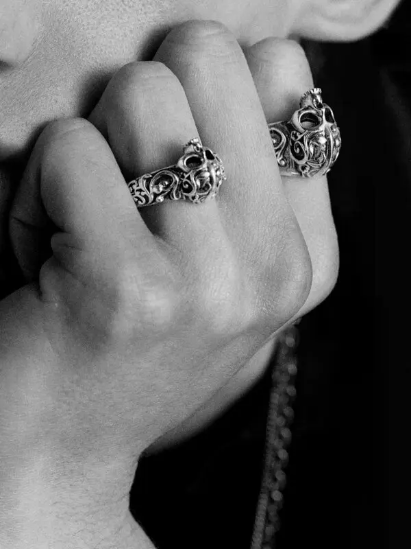 Emanuele Bicocchi Engraved Skull Ring - Silver