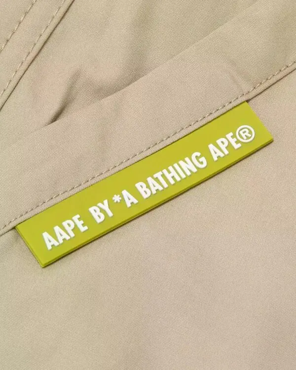AAPE BY *A BATHING APE Moonface Logo Cargo Shorts - Neutrals