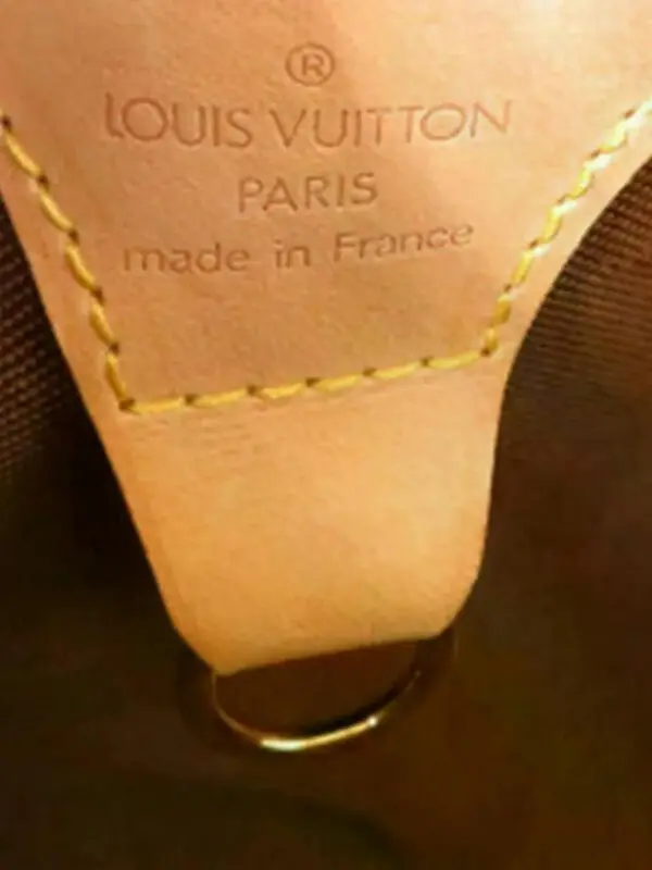LOUIS VUITTON 2000 Monogram Ellipse Pm Handbag